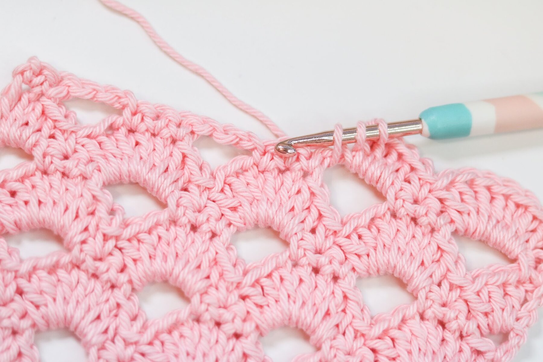 How to Crochet Arcade Stitch: Free Pattern - Bella Coco Crochet