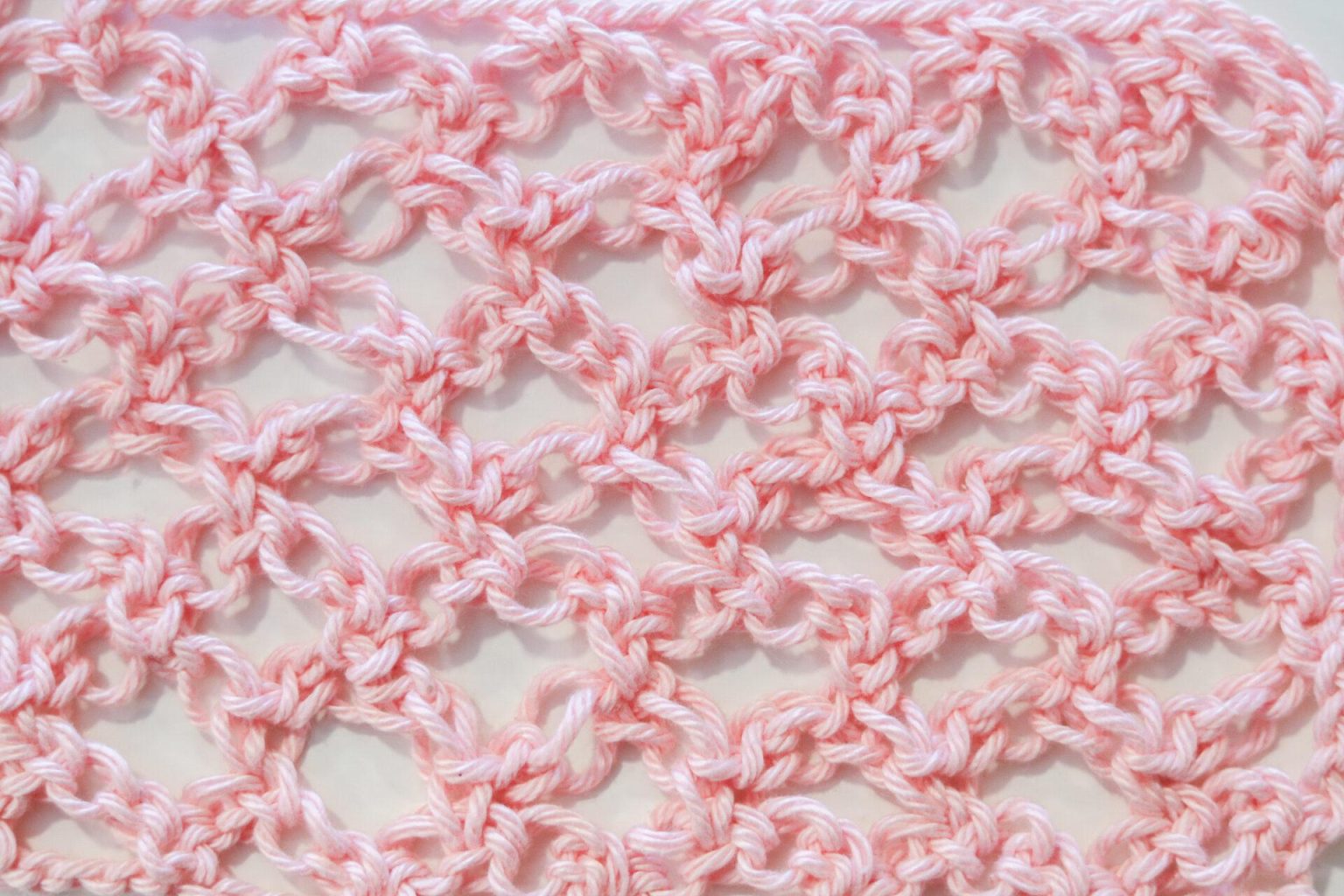 Learn How to Crochet Solomons Knot: Free Pattern - Bella Coco Crochet