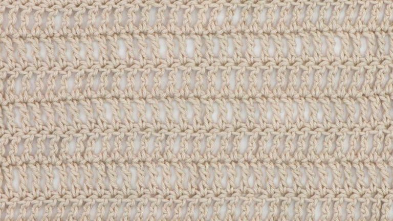 Learn How to Double Treble Crochet: FREE Stitch Pattern - Bella Coco ...